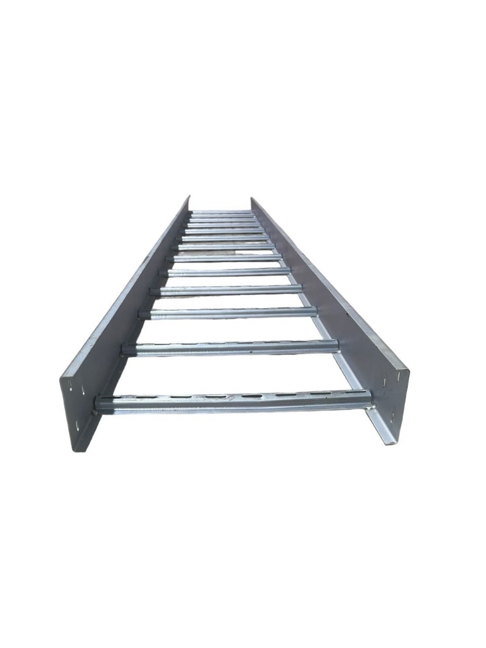 EPC RECTA 100*100 MM 2L 1,5P GALVANIZADA - ESCALERILLA — Tecnofer